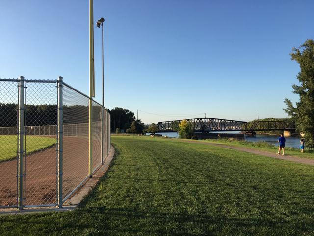 KAPOSIA LANDING FIELDS